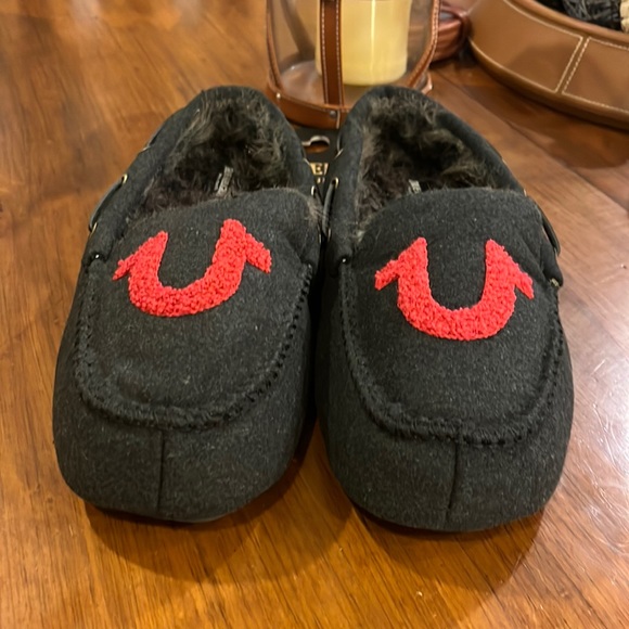 True Religion | Shoes | True Religion Mens Slippers House Shoes New ...